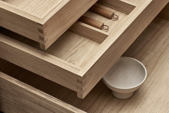 Kitchen drawers for sale. Buy beautiful finger-jointed wooden drawers ...