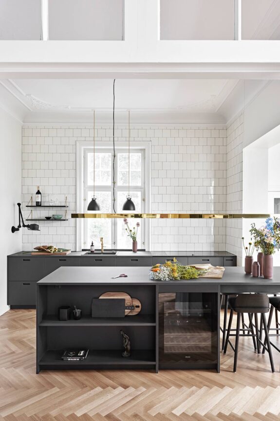 Linoleum kitchen - fronts in Danish design for your kitchen.